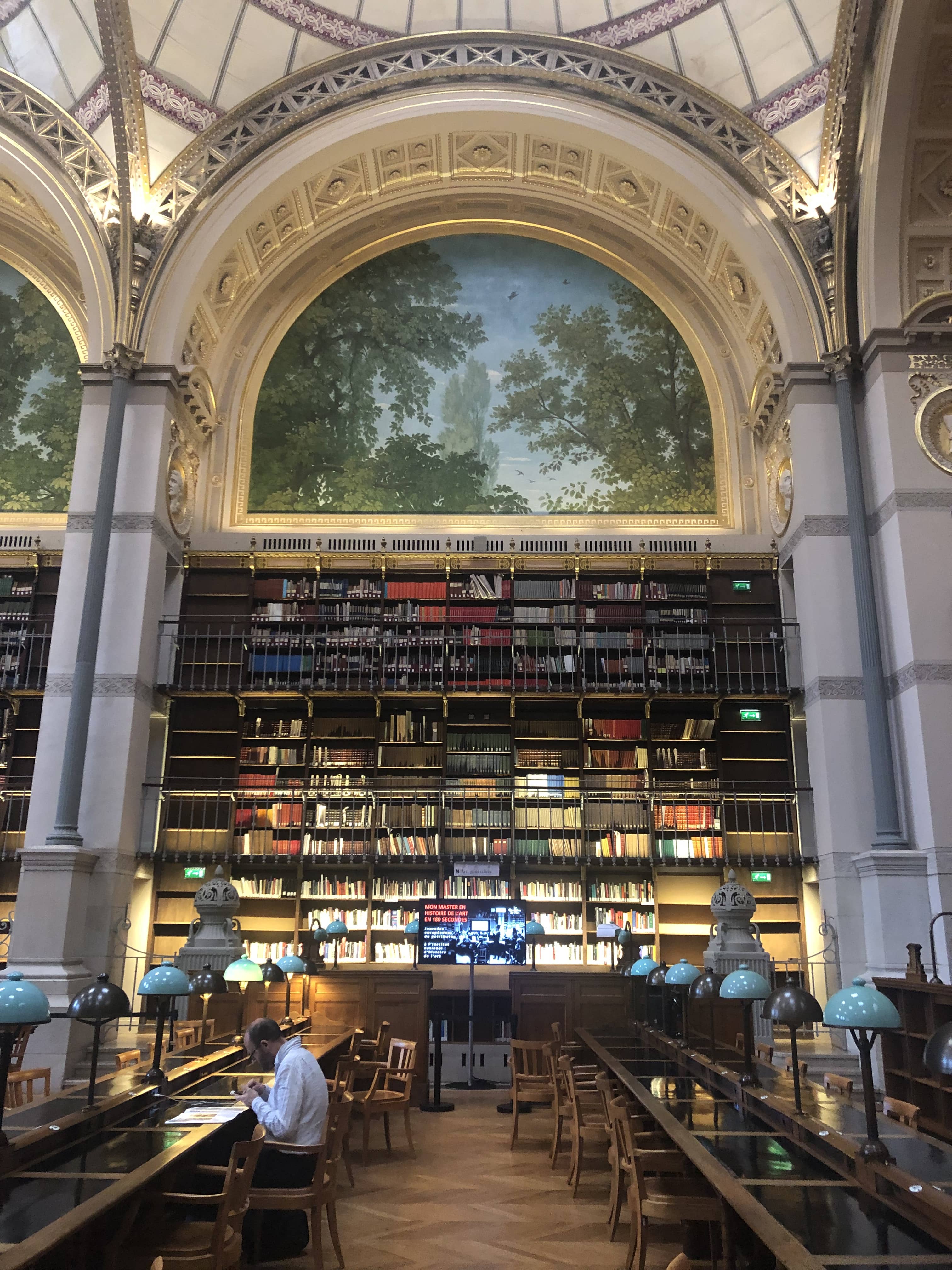 Paris insolite : la bibliothèque Richelieu, plus belle bibliothèque de ...